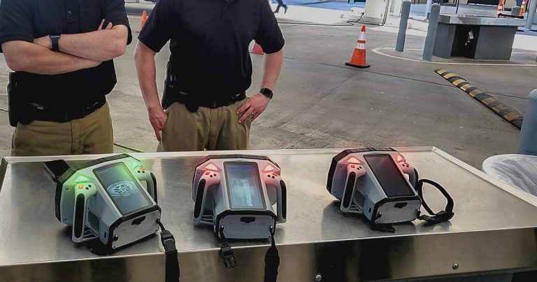 Videray Technologies - See Through Handheld Backscatter X-Ray Imager